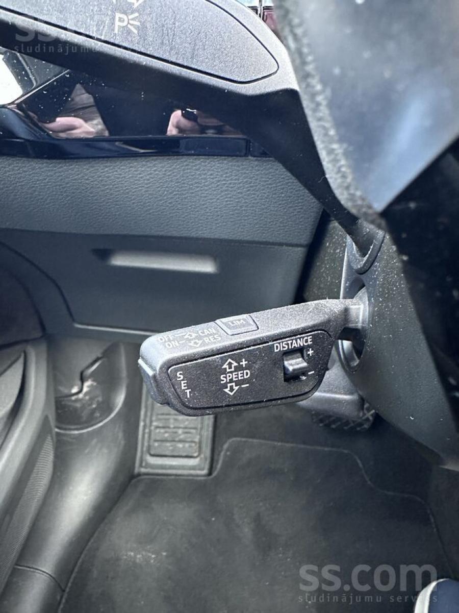 Balts Audi E-Tron 2021 Rīga, ar dzinēja tilpumu 0.00 L un nobraukumu 50 tūkst. km par 35950 €, foto 21 vietnē AUTOMOTO.COM.LV