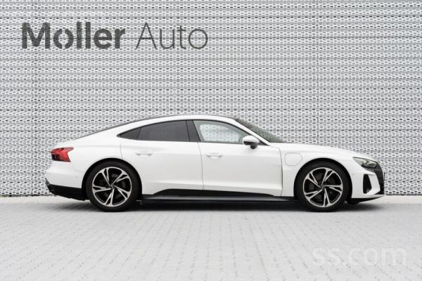White Audi E-Tron 2021 in Riga, with an engine capacity of 0.00 L and mileage of 87 thousand km for 54600 €, photo 5 on AUTOMOTO.COM.LV