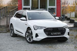 Balts Audi E-Tron 2022 Rīga, ar dzinēja tilpumu 0.00 L un nobraukumu 0 tūkst. km par 29990 €, foto 2 vietnē AUTOMOTO.COM.LV