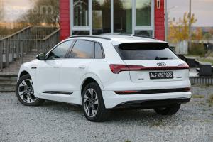 Balts Audi E-Tron 2022 Rīga, ar dzinēja tilpumu 0.00 L un nobraukumu 0 tūkst. km par 29990 €, foto 3 vietnē AUTOMOTO.COM.LV