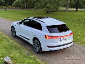Белый Ауди E-Tron 2023 в Таллин, объемом двигателя 0.00 л и пробегом 25 тыс. км за 44999 €, фото 14 на AUTOMOTO.COM.LV