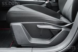 Black Audi Q2 2017 in Riga, with an engine capacity of 1.40 L and mileage of 81 thousand km for 17050 €, photo 9 on AUTOMOTO.COM.LV