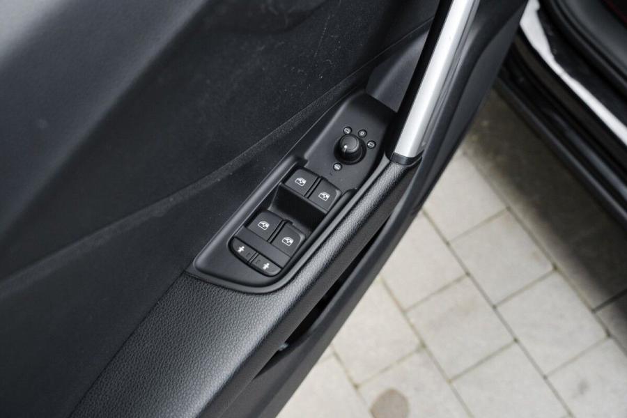 Melns Audi Q2 2017 Mārupe, ar dzinēja tilpumu 1.40 L un nobraukumu 81 tūkst. km par 17050 €, foto 8 vietnē AUTOMOTO.COM.LV