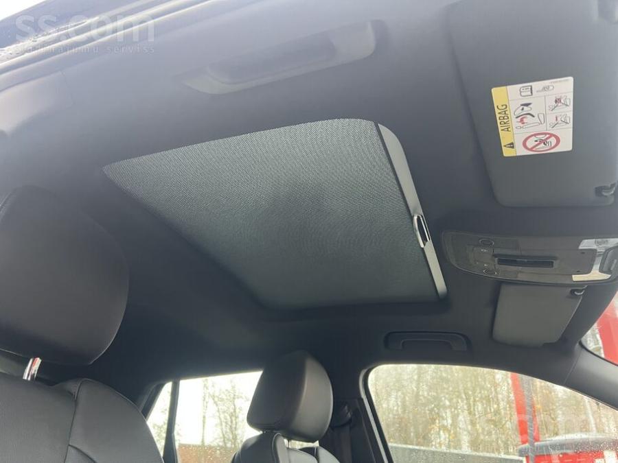 Black Audi Q2 2017 in Riga, with an engine capacity of 1.40 L and mileage of 215 thousand km for 15200 €, photo 19 on AUTOMOTO.COM.LV