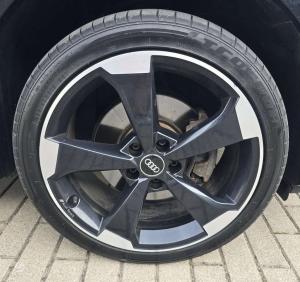 Black Audi Q2 2017 in Panevezys, with an engine capacity of 1.60 L and mileage of 232 thousand km for 10999 €, photo 28 on AUTOMOTO.COM.LV