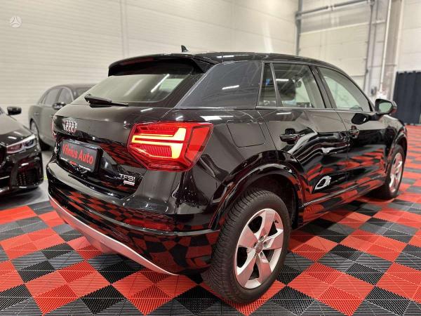 Melns Audi Q2 2017 Viļņa, ar dzinēja tilpumu 1.00 L un nobraukumu 44 tūkst. km par 17290 €, foto 5 vietnē AUTOMOTO.COM.LV