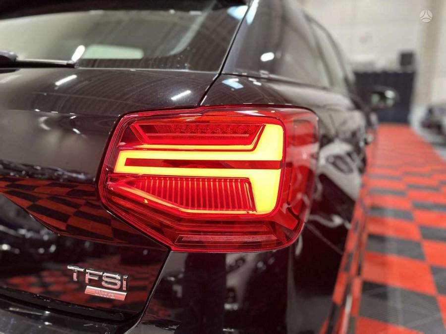 Black Audi Q2 2017 in Vilnius, with an engine capacity of 1.00 L and mileage of 44 thousand km for 17290 €, photo 11 on AUTOMOTO.COM.LV