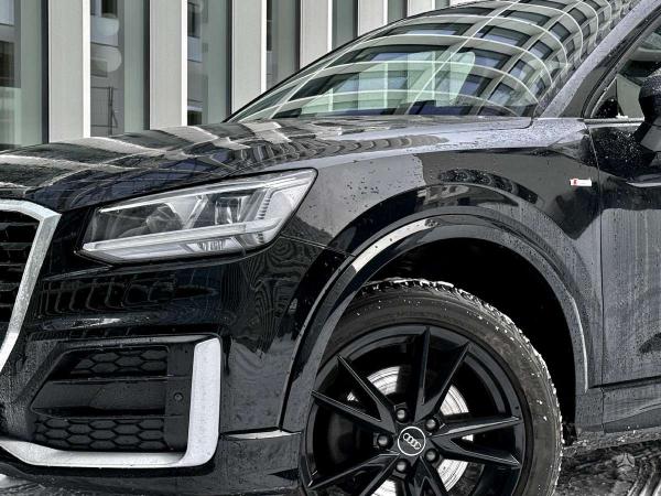Melns Audi Q2 2018 Viļņa, ar dzinēja tilpumu 1.40 L un nobraukumu 158 tūkst. km par 15990 €, foto 2 vietnē AUTOMOTO.COM.LV