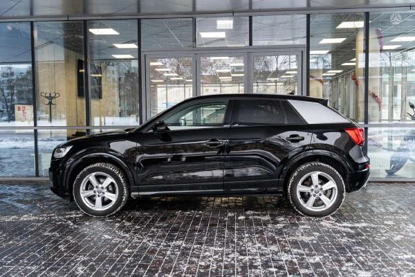 Melns Audi Q2 2019 Viļņa, ar dzinēja tilpumu 1.50 L un nobraukumu 50 tūkst. km par 23900 €, foto 4 vietnē AUTOMOTO.COM.LV