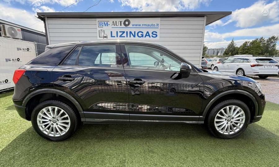 Melns Audi Q2 2019 Panevēža, ar dzinēja tilpumu 1.00 L un nobraukumu 225 tūkst. km par 11800 €, foto 6 vietnē AUTOMOTO.COM.LV