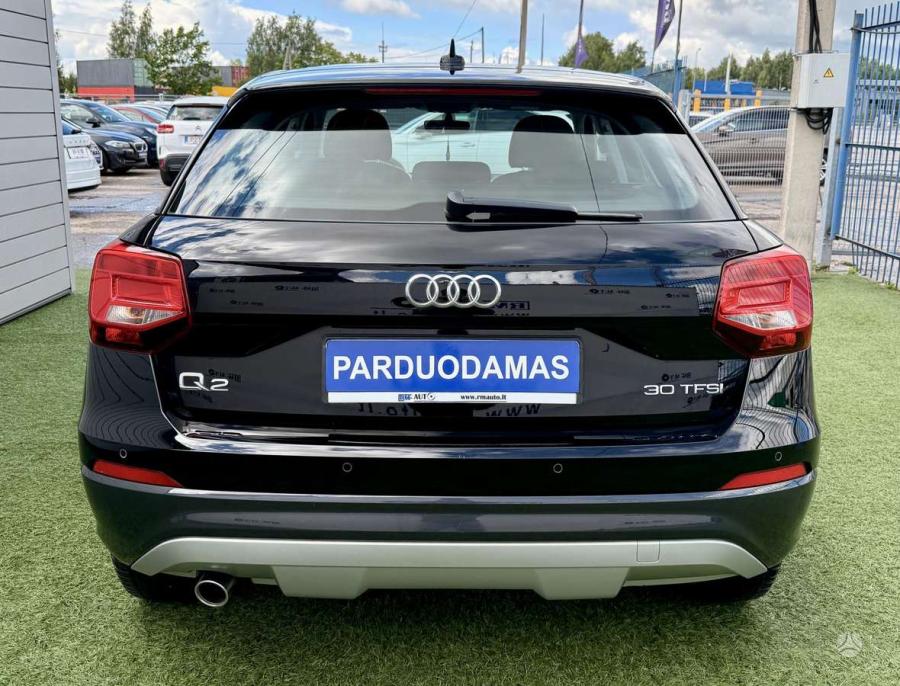 Melns Audi Q2 2019 Panevēža, ar dzinēja tilpumu 1.00 L un nobraukumu 225 tūkst. km par 11800 €, foto 8 vietnē AUTOMOTO.COM.LV