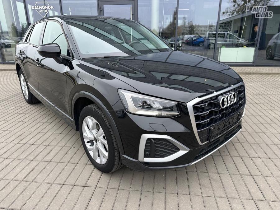 Black Audi Q2 2021 in Kaunas, with an engine capacity of 1.00 L and mileage of 83 thousand km for 16900 €, photo 3 on AUTOMOTO.COM.LV