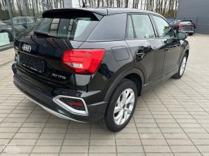 Black Audi Q2 2021 in Kaunas, with an engine capacity of 1.00 L and mileage of 83 thousand km for 16900 €, photo 4 on AUTOMOTO.COM.LV