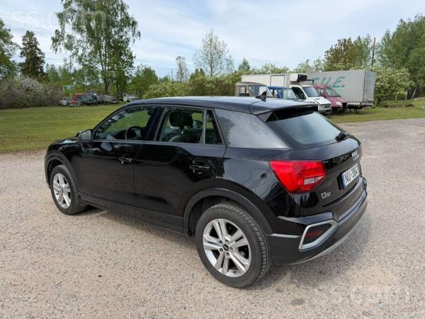 Melns Audi Q2 2021 Rīga, ar dzinēja tilpumu 1.50 L un nobraukumu 77 tūkst. km par 17800 €, foto 2 vietnē AUTOMOTO.COM.LV