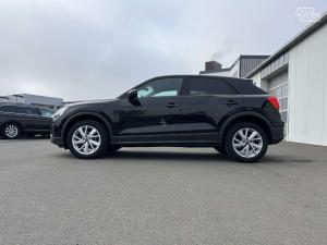 Melns Audi Q2 2022 Kauņa, ar dzinēja tilpumu 1.50 L un nobraukumu 50 tūkst. km par 24316 €, foto 2 vietnē AUTOMOTO.COM.LV