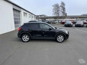 Melns Audi Q2 2022 Kauņa, ar dzinēja tilpumu 1.50 L un nobraukumu 50 tūkst. km par 24316 €, foto 5 vietnē AUTOMOTO.COM.LV