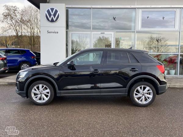Melns Audi Q2 2022 Kauņa, ar dzinēja tilpumu 1.50 L un nobraukumu 46 tūkst. km par 24692 €, foto 2 vietnē AUTOMOTO.COM.LV