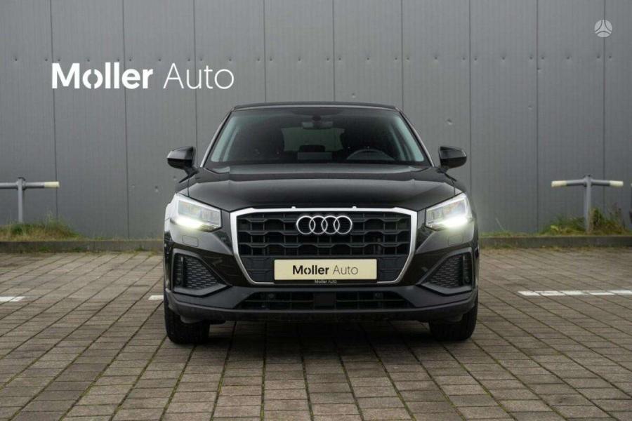 Black Audi Q2 2022 in Vilnius, with an engine capacity of 1.50 L and mileage of 49 thousand km for 23900 €, photo 2 on AUTOMOTO.COM.LV