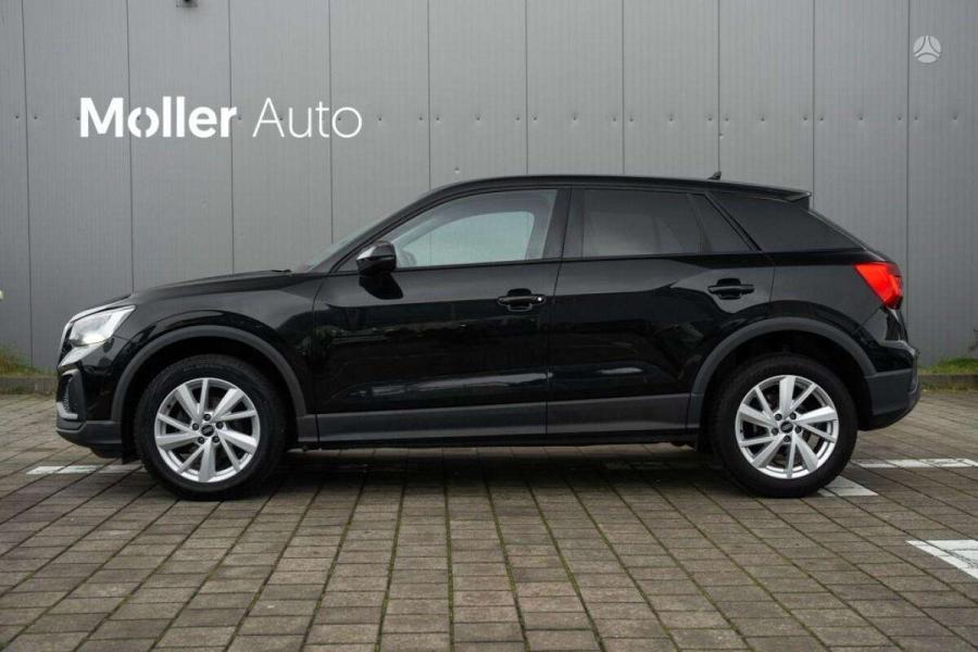 Black Audi Q2 2022 in Vilnius, with an engine capacity of 1.50 L and mileage of 49 thousand km for 23900 €, photo 3 on AUTOMOTO.COM.LV