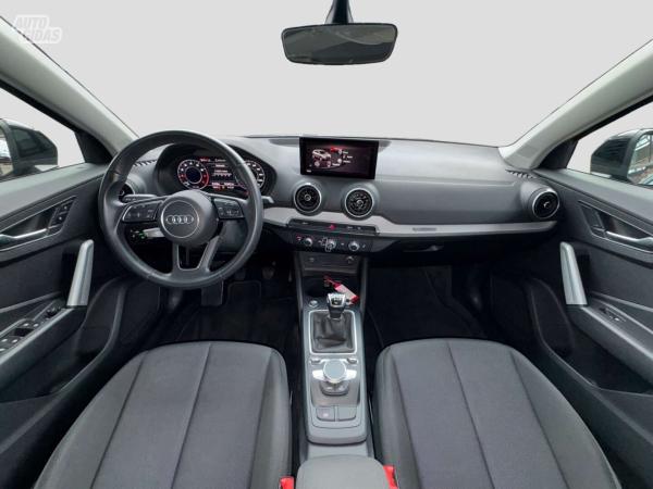 Melns Audi Q2 2022 Kauņa, ar dzinēja tilpumu 1.00 L un nobraukumu 51 tūkst. km par 24079 €, foto 6 vietnē AUTOMOTO.COM.LV