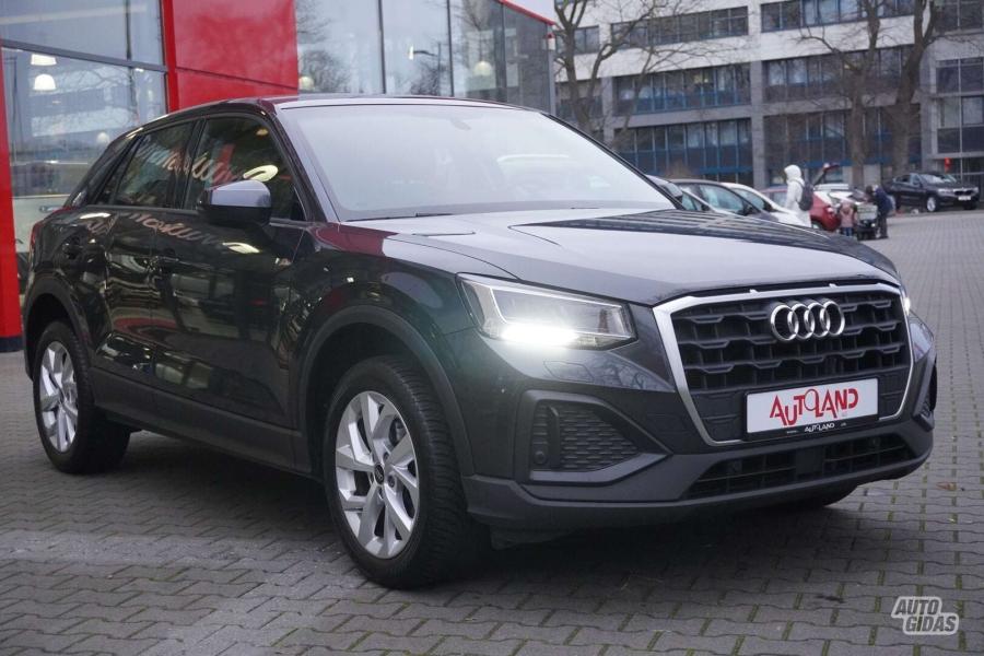 Black Audi Q2 2022 in Kaunas, with an engine capacity of 1.00 L and mileage of 39 thousand km for 25480 €, photo 3 on AUTOMOTO.COM.LV