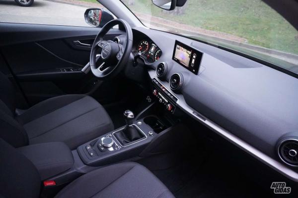 Black Audi Q2 2022 in Kaunas, with an engine capacity of 1.00 L and mileage of 39 thousand km for 25480 €, photo 10 on AUTOMOTO.COM.LV