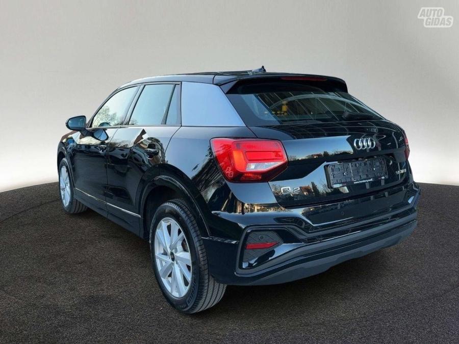 Black Audi Q2 2022 in Kaunas, with an engine capacity of 1.50 L and mileage of 51 thousand km for 32046 €, photo 3 on AUTOMOTO.COM.LV