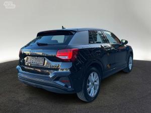 Black Audi Q2 2022 in Kaunas, with an engine capacity of 1.50 L and mileage of 51 thousand km for 32046 €, photo 5 on AUTOMOTO.COM.LV