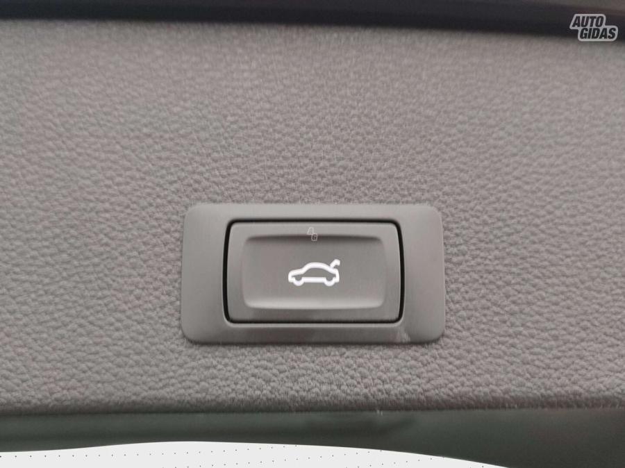 Melns Audi Q2 2022 Kauņa, ar dzinēja tilpumu 1.50 L un nobraukumu 45 tūkst. km par 24725 €, foto 11 vietnē AUTOMOTO.COM.LV