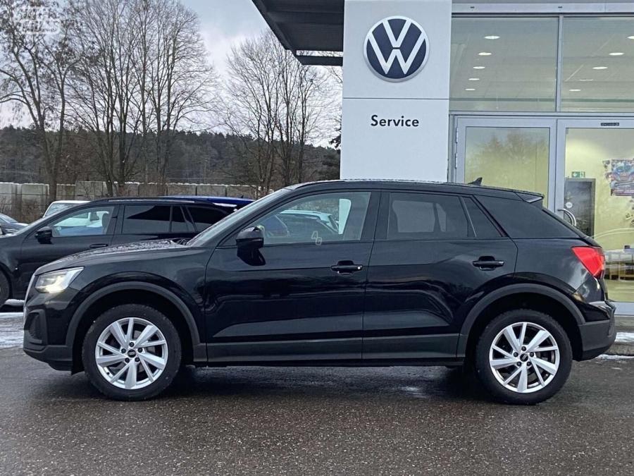 Melns Audi Q2 2022 Kauņa, ar dzinēja tilpumu 1.50 L un nobraukumu 47 tūkst. km par 24587 €, foto 2 vietnē AUTOMOTO.COM.LV
