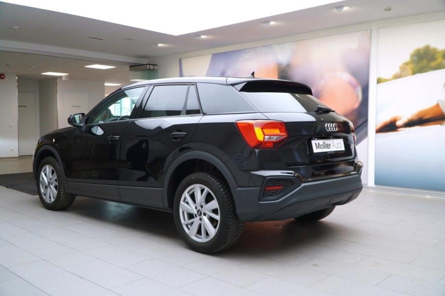 Melns Audi Q2 2022 Peetri, ar dzinēja tilpumu 1.50 L un nobraukumu 47 tūkst. km par 26550 €, foto 5 vietnē AUTOMOTO.COM.LV