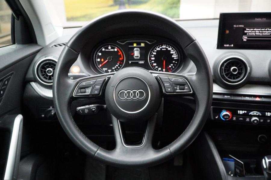 Melns Audi Q2 2022 Peetri, ar dzinēja tilpumu 1.50 L un nobraukumu 47 tūkst. km par 26550 €, foto 21 vietnē AUTOMOTO.COM.LV