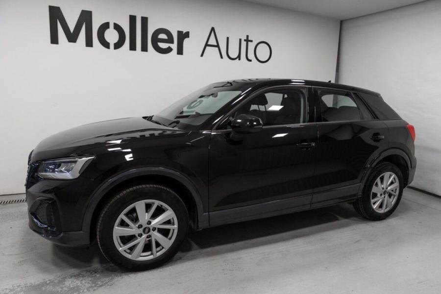 Black Audi Q2 2022 in Vilnius, with an engine capacity of 1.50 L and mileage of 100 thousand km for 22900 €, photo 24 on AUTOMOTO.COM.LV