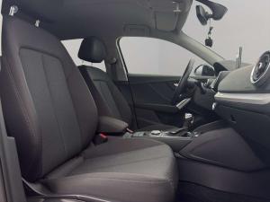 Black Audi Q2 2022 in Kaunas, with an engine capacity of 1.50 L and mileage of 9 thousand km for 19999 €, photo 9 on AUTOMOTO.COM.LV
