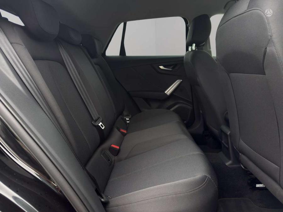 Black Audi Q2 2022 in Kaunas, with an engine capacity of 1.50 L and mileage of 9 thousand km for 19999 €, photo 10 on AUTOMOTO.COM.LV