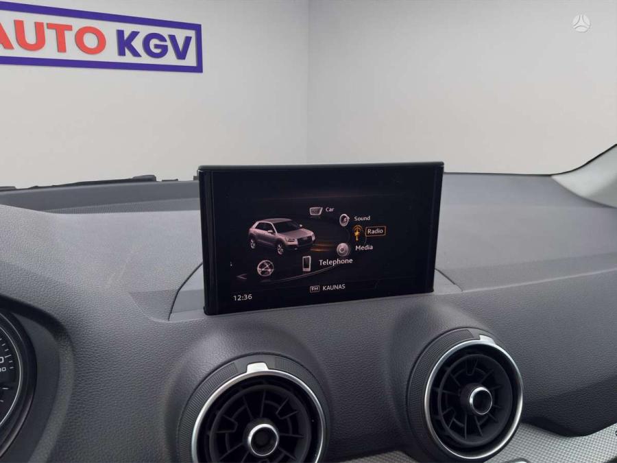 Black Audi Q2 2022 in Kaunas, with an engine capacity of 1.50 L and mileage of 9 thousand km for 19999 €, photo 18 on AUTOMOTO.COM.LV