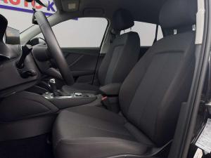 Black Audi Q2 2022 in Kaunas, with an engine capacity of 1.50 L and mileage of 9 thousand km for 19999 €, photo 15 on AUTOMOTO.COM.LV