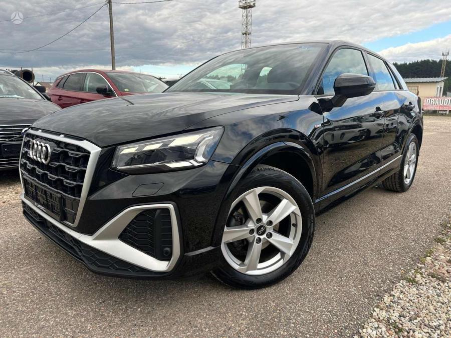 Melns Audi Q2 2022 Viļņa, ar dzinēja tilpumu 1.50 L un nobraukumu 204 tūkst. km par 17790 €, foto 1 vietnē AUTOMOTO.COM.LV