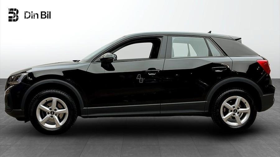 Black Audi Q2 2023 in Kaunas, with an engine capacity of 0.00 L and mileage of 53 thousand km for 27407 €, photo 2 on AUTOMOTO.COM.LV