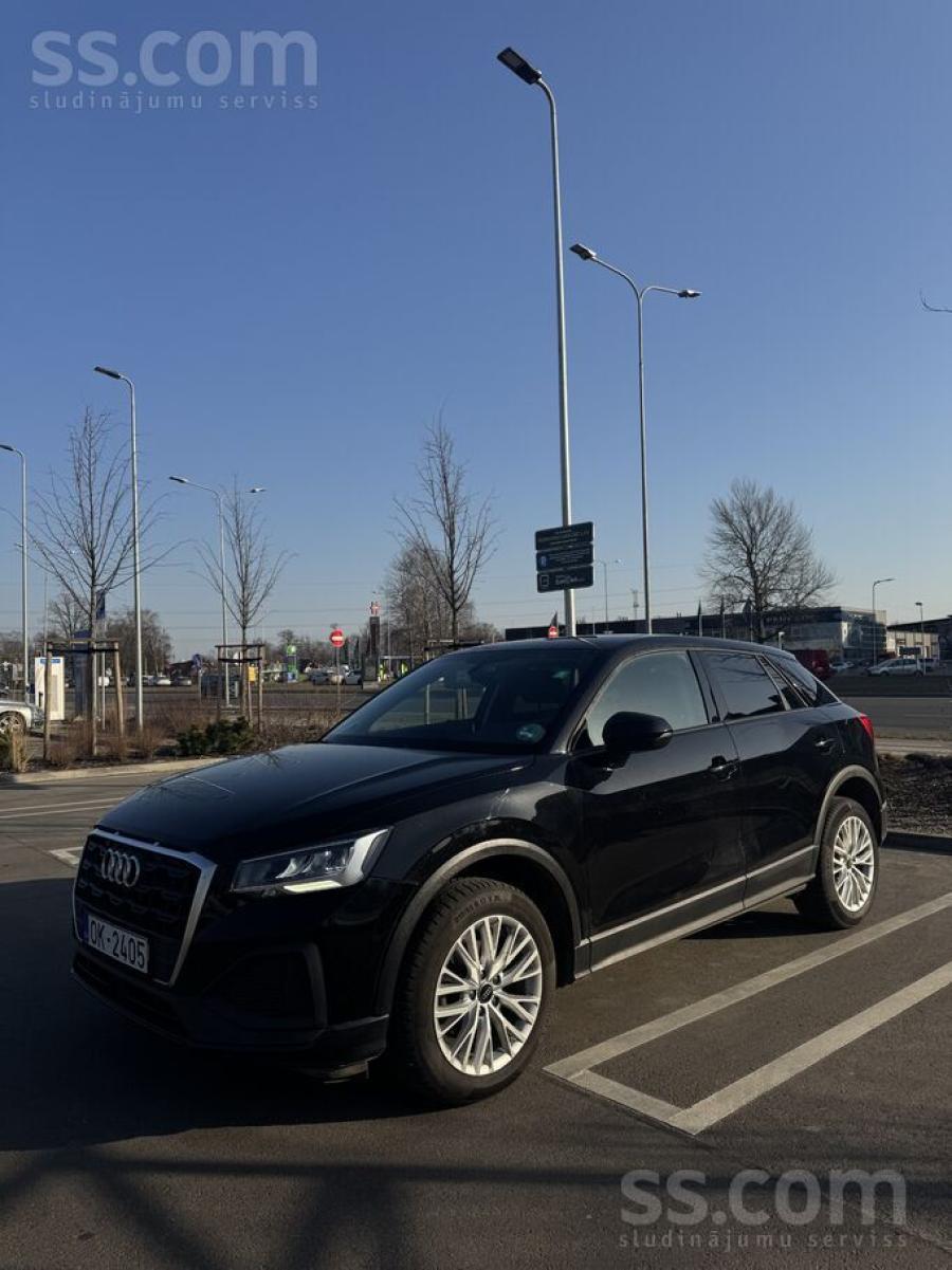 Black Audi Q2 2023 in Riga, with an engine capacity of 1.50 L and mileage of 41 thousand km for 20700 €, photo 1 on AUTOMOTO.COM.LV