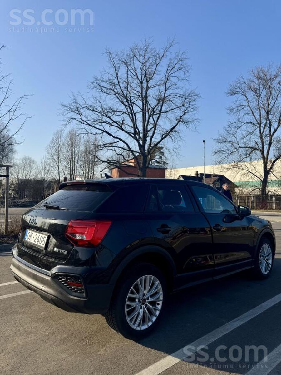 Melns Audi Q2 2023 Rīga, ar dzinēja tilpumu 1.50 L un nobraukumu 41 tūkst. km par 20700 €, foto 5 vietnē AUTOMOTO.COM.LV