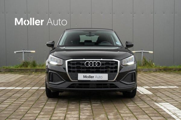 Melns Audi Q2 2023 Viļņa, ar dzinēja tilpumu 1.50 L un nobraukumu 55 tūkst. km par 27000 €, foto 4 vietnē AUTOMOTO.COM.LV