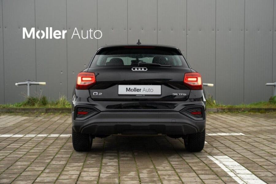Black Audi Q2 2023 in Vilnius, with an engine capacity of 1.50 L and mileage of 55 thousand km for 27000 €, photo 6 on AUTOMOTO.COM.LV