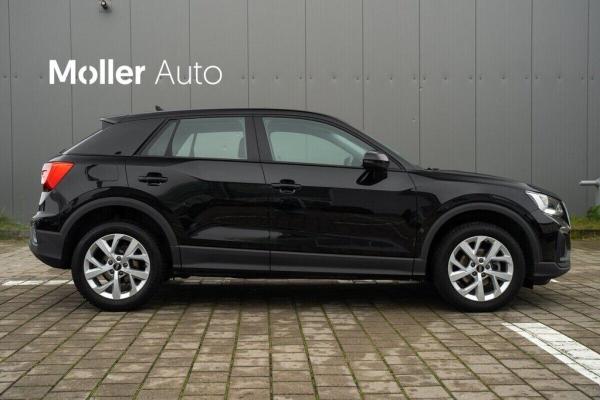 Melns Audi Q2 2023 Viļņa, ar dzinēja tilpumu 1.50 L un nobraukumu 55 tūkst. km par 27000 €, foto 7 vietnē AUTOMOTO.COM.LV