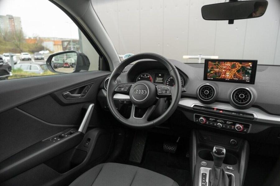 Black Audi Q2 2023 in Vilnius, with an engine capacity of 1.50 L and mileage of 55 thousand km for 27000 €, photo 14 on AUTOMOTO.COM.LV