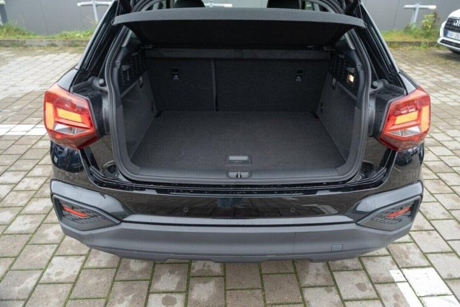 Black Audi Q2 2023 in Vilnius, with an engine capacity of 1.50 L and mileage of 55 thousand km for 27000 €, photo 20 on AUTOMOTO.COM.LV