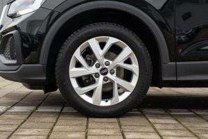 Melns Audi Q2 2023 Viļņa, ar dzinēja tilpumu 1.50 L un nobraukumu 55 tūkst. km par 27000 €, foto 4 vietnē AUTOMOTO.COM.LV