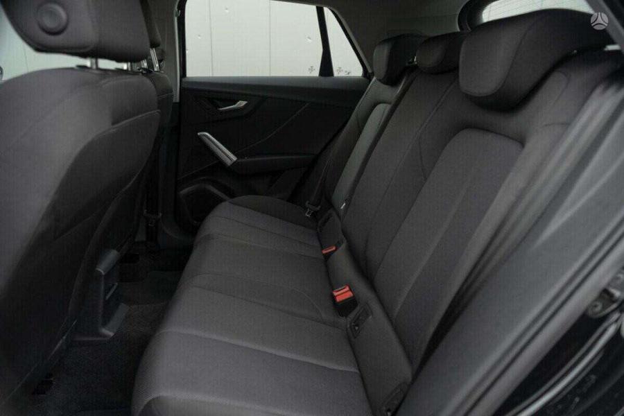 Melns Audi Q2 2023 Viļņa, ar dzinēja tilpumu 1.50 L un nobraukumu 55 tūkst. km par 27000 €, foto 10 vietnē AUTOMOTO.COM.LV
