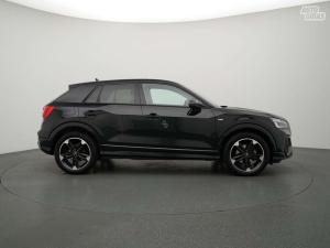 Black Audi Q2 2024 in Kaunas, with an engine capacity of 1.50 L and mileage of 19 thousand km for 32679 €, photo 3 on AUTOMOTO.COM.LV