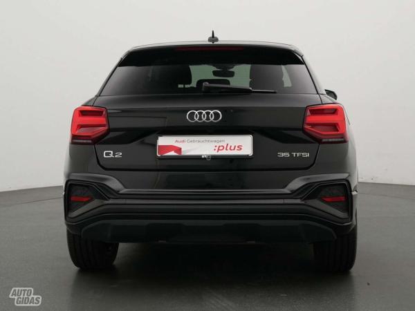 Black Audi Q2 2024 in Kaunas, with an engine capacity of 1.50 L and mileage of 19 thousand km for 32679 €, photo 4 on AUTOMOTO.COM.LV